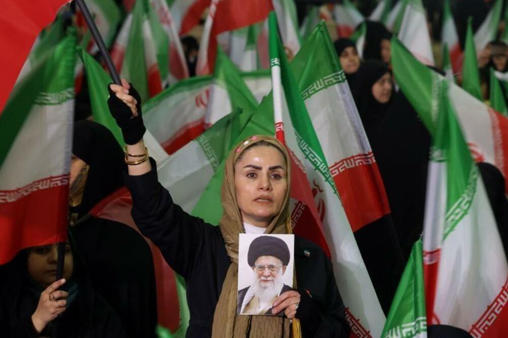 BBC urednica: Ovo je izuzetan trenutak za koji se Iran pripremao ...