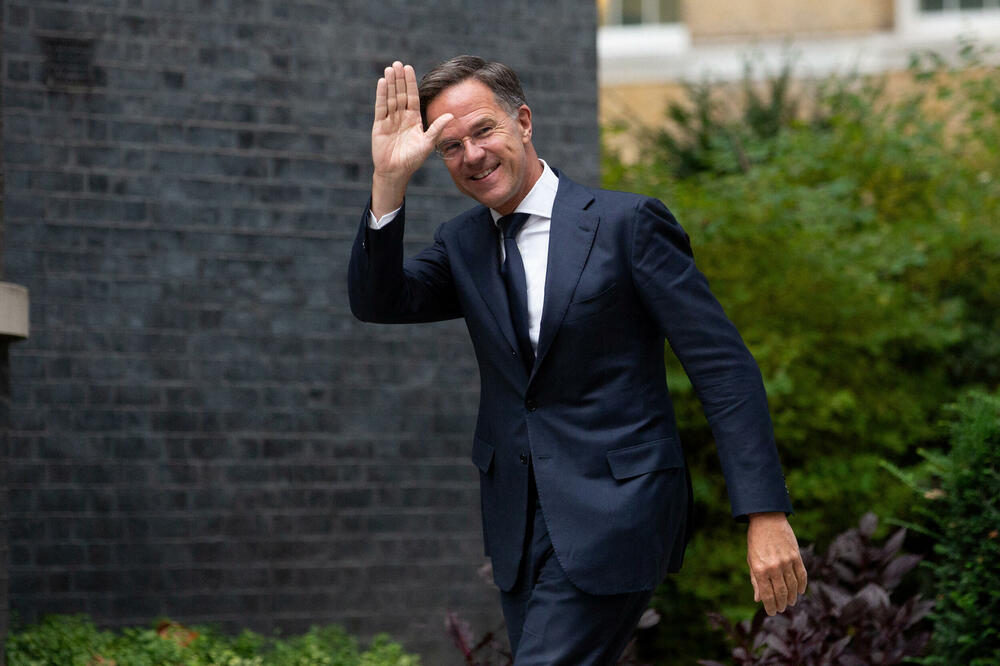 Kako usrećiti Trampa: Mark Rute godinu dana na čelu NATO - Pocetna.me