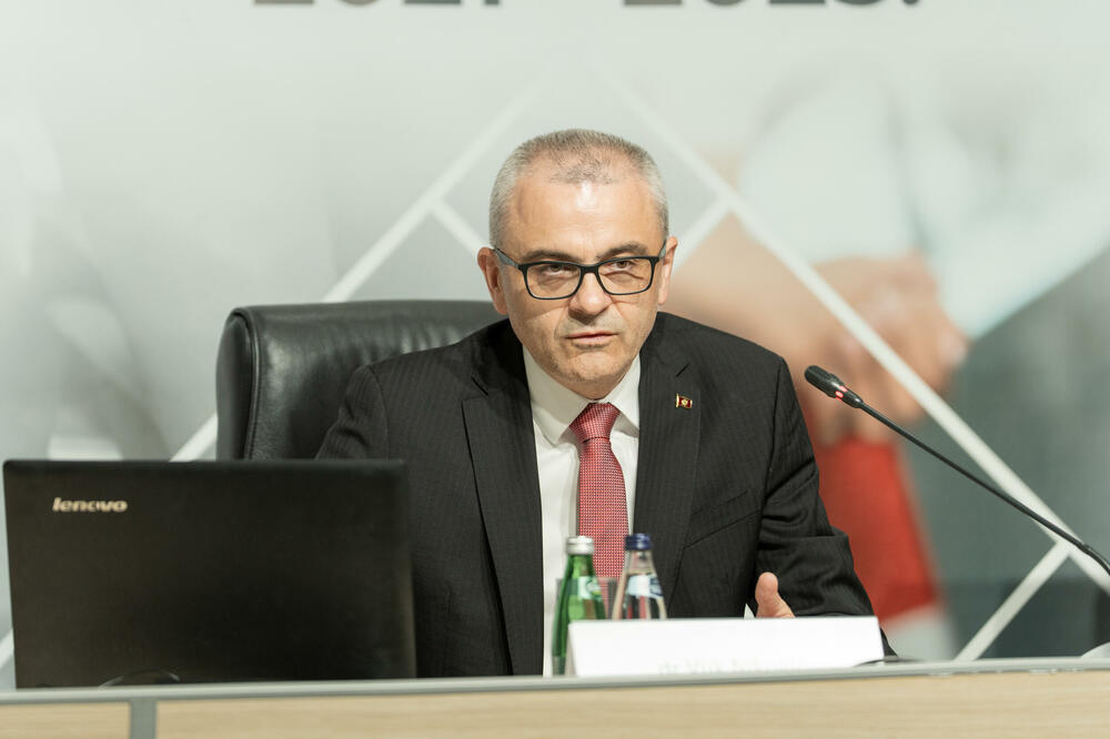 Niković ostaje direktor Zavoda za hitnu medicinsku pomoć - Pocetna.me