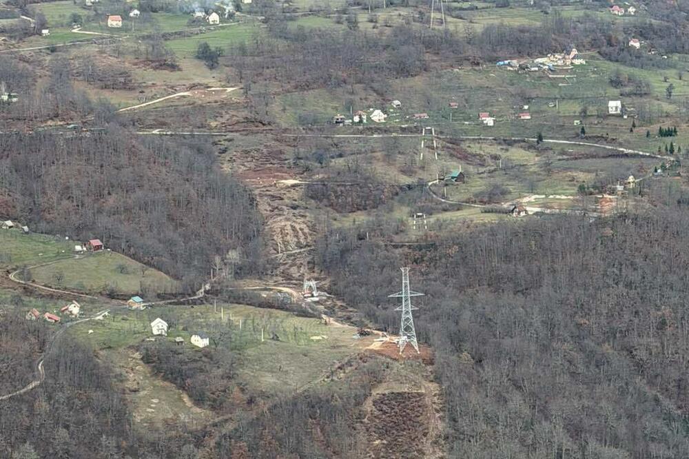 Pljevlja: Nova trasa dalekovoda posvađala selo; Pogrešno stvorena slika ...